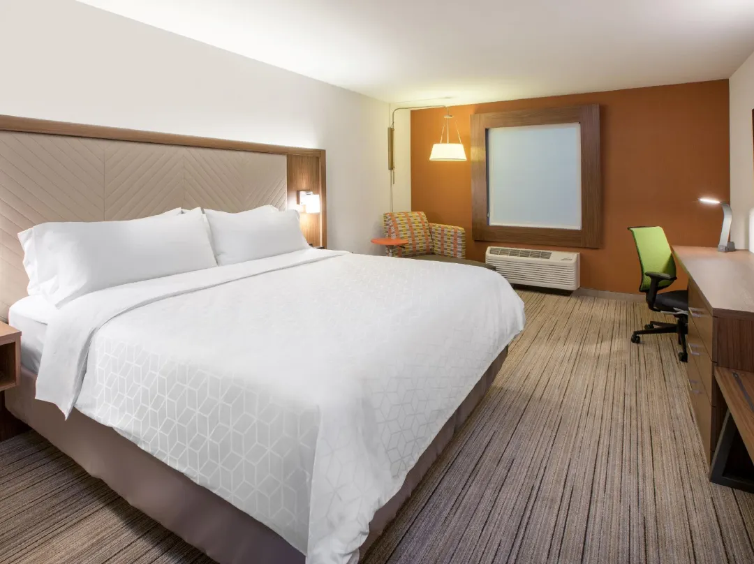 Holiday Inn Express Savannah - Gateway - Savannah, GA
