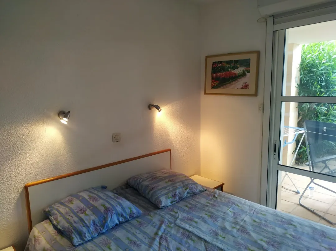 Rez De Jardin Pour 5 Personnes Vue Mer - Agay