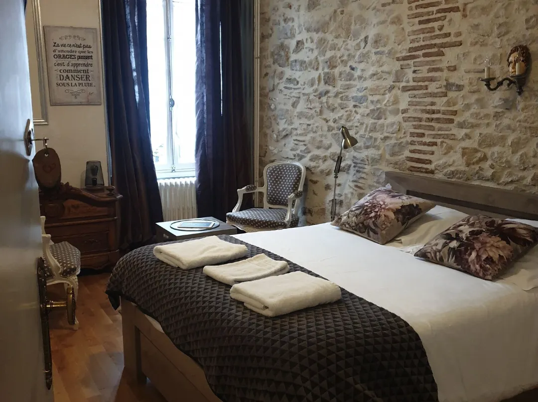 L - Saint-Amand-Montrond