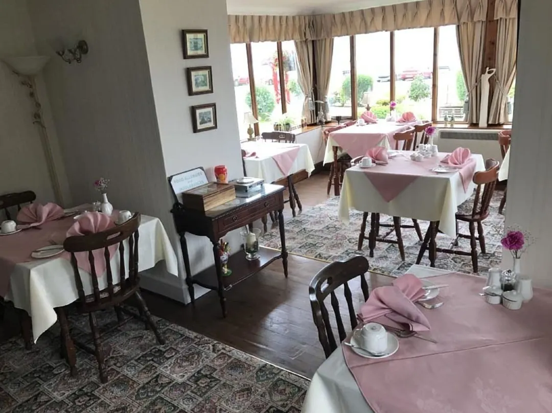 Dunvegan House Guest House - 애런 섬