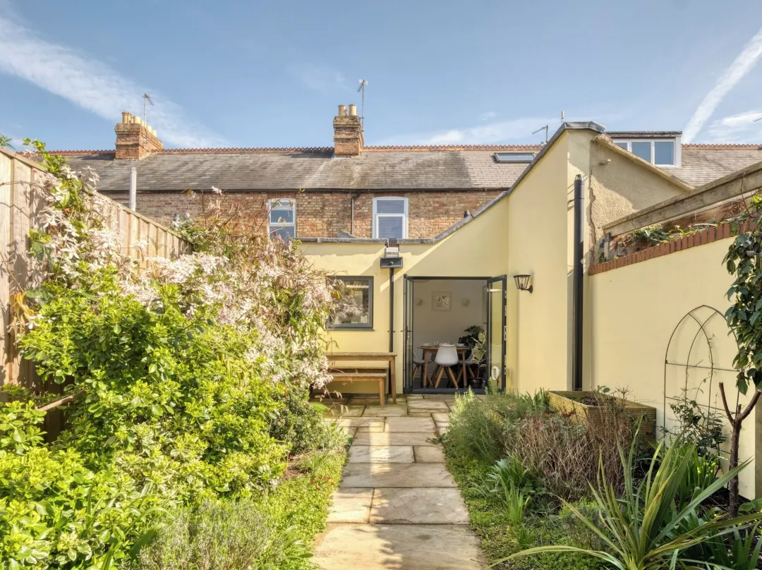 Stylish 2bd With Private Garden And Sauna - Oxford