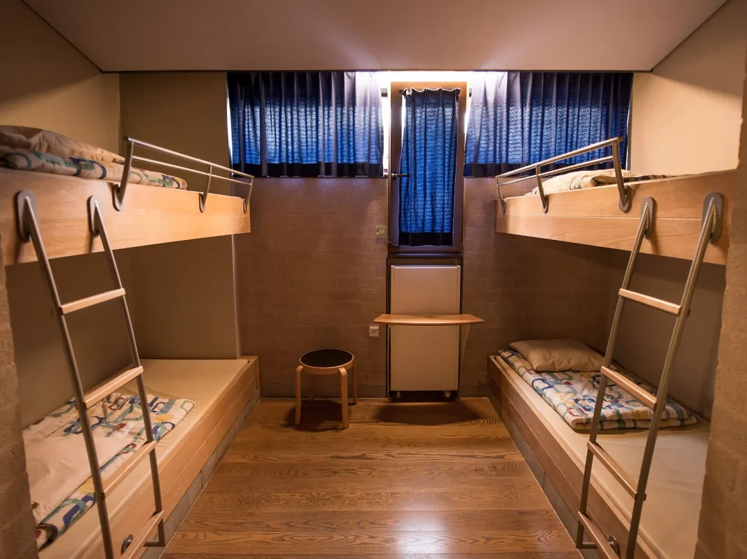 Auberge De Jeunesse De Mons - Youth Hostel - Mons
