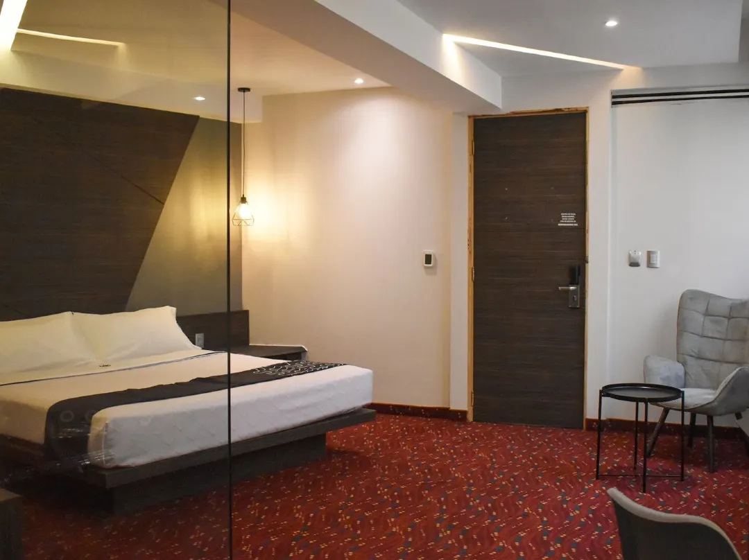 Uniko Living Roma - Mexico City