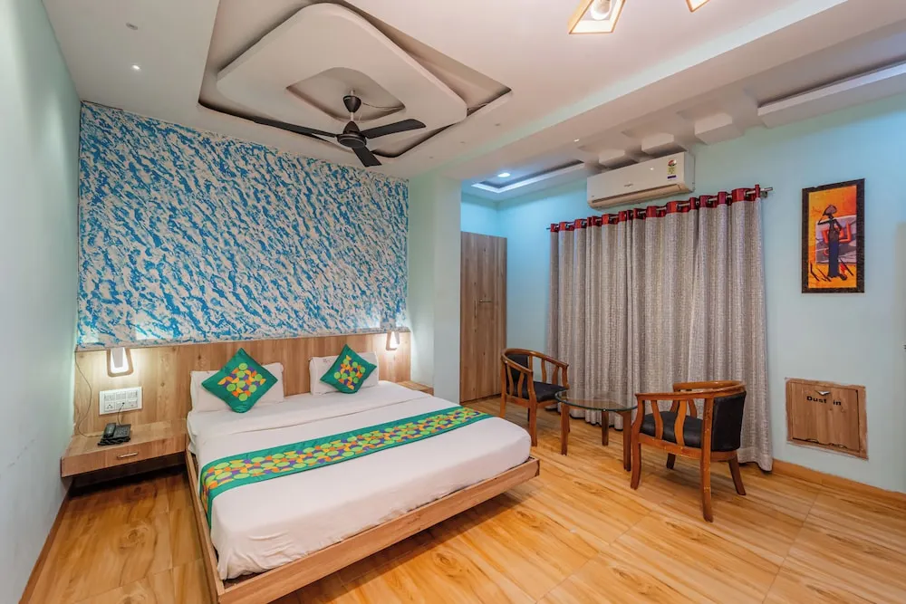 Treebo Musk - Indore