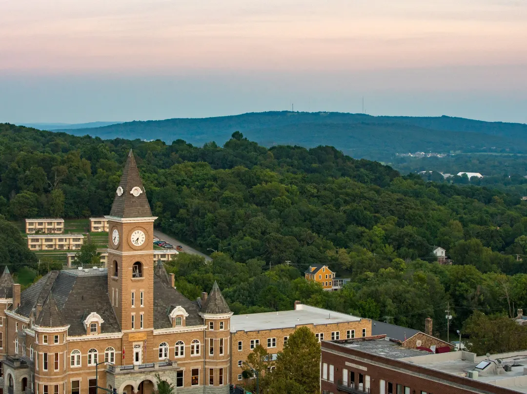 Graduate By Hilton Fayetteville, Ar - Fayetteville, AR
