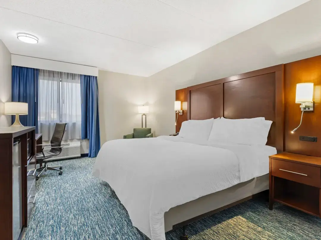 Garner Hotel Warren Northwest By Ihg - Roseville