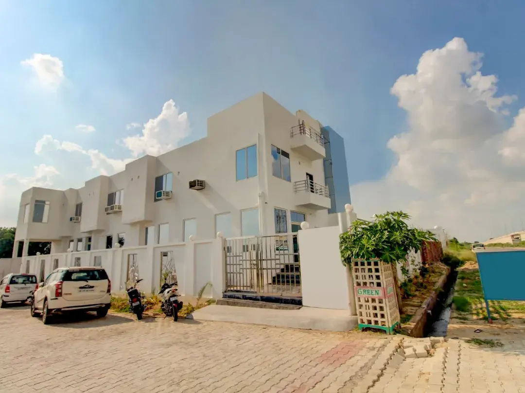 Hotel Imperial Fort - Aligarh