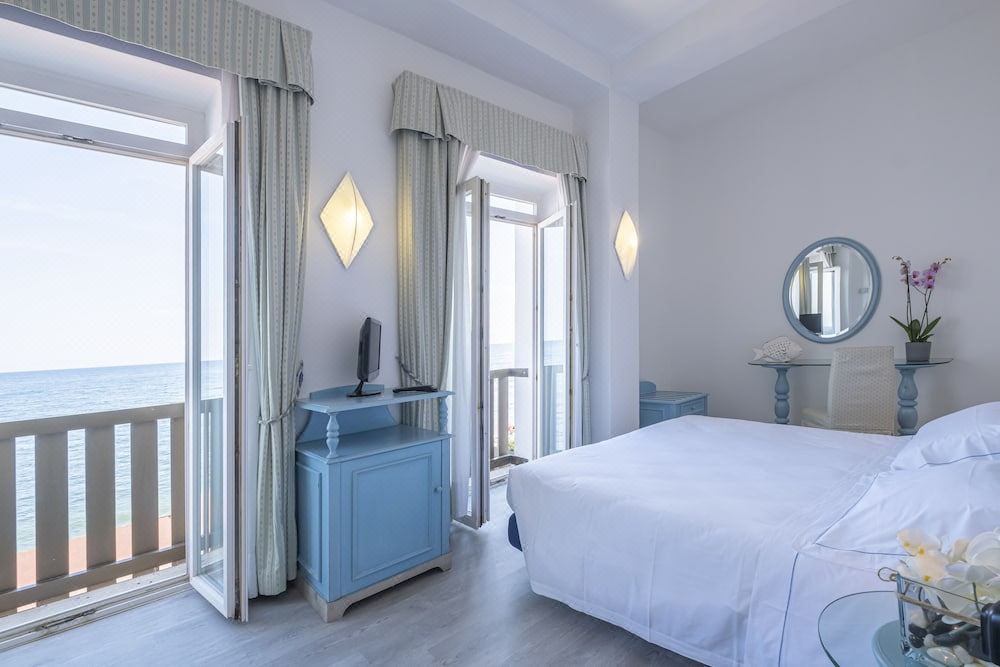Hotel Del Sole - Santa Marinella