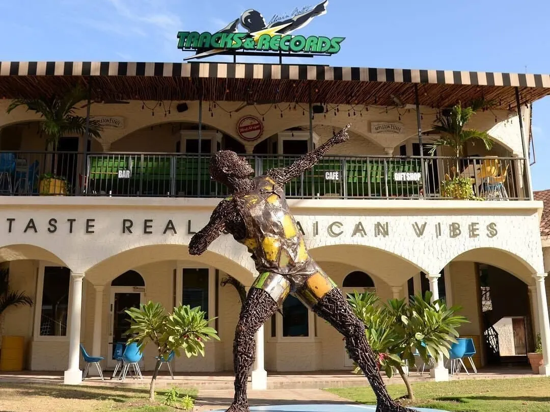 Nianna Coral Bay Luxurious Townhouse- 3 - Montego Bay