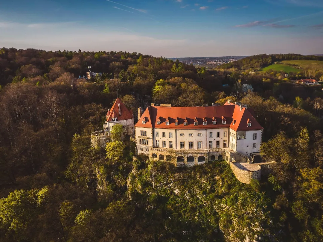 Zinar Castle - Cracovia