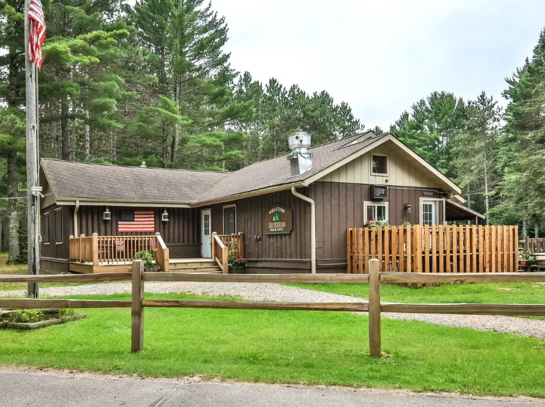 Lakeview Oasis With Gas Fireplace And Barbecue Deck - Charming Retreat - St. Germain, WI