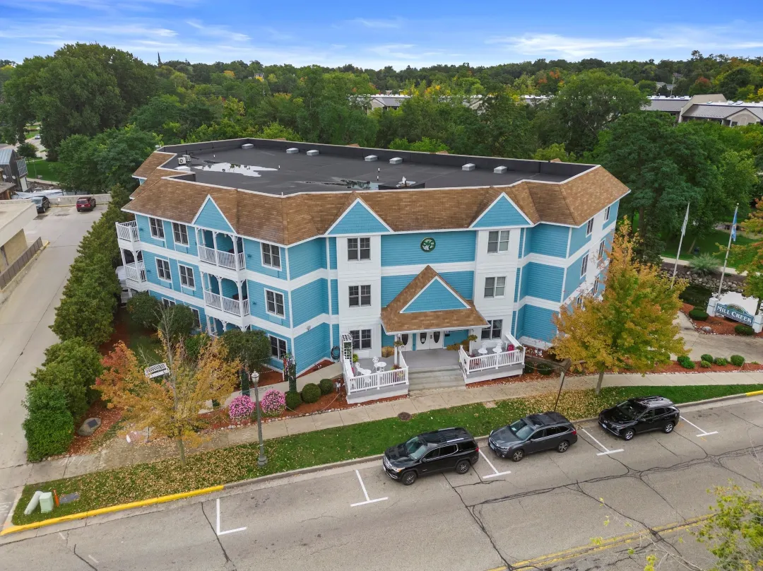 Mill Creek Hotel - Lake Geneva, WI