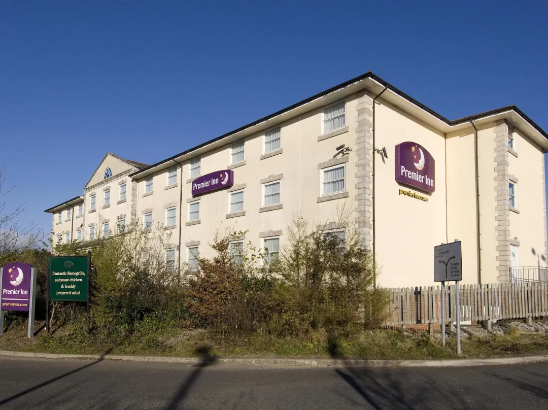 Premier Inn Bridgend Central - Bridgend
