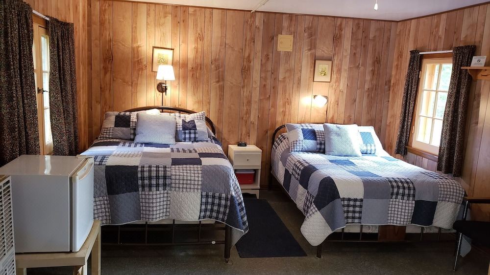 Miners Bay Lodge - Kawartha Lakes