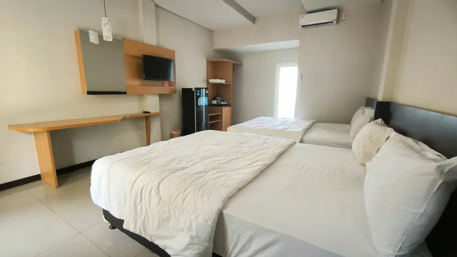 Bandengan Beach Hotel - Jepara