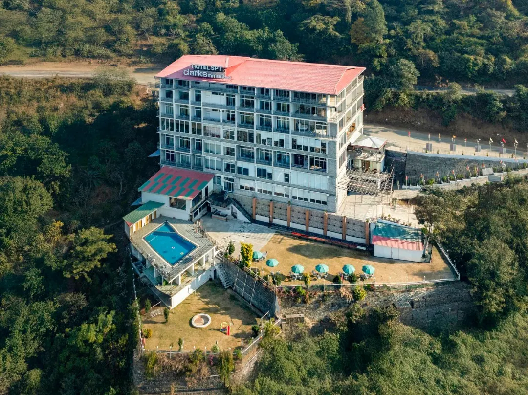 Spt Clarks Inn Suite Mandi - Mandi