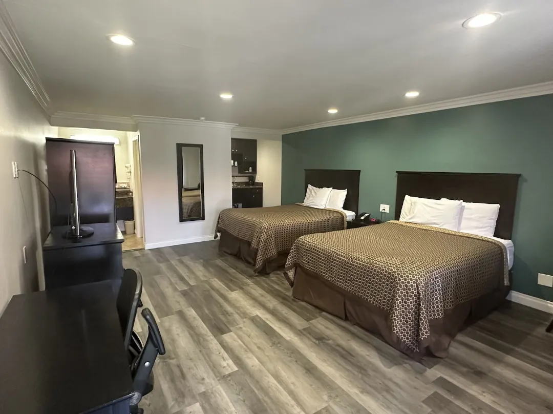Garden Inn And Suites Glendora - West Covina, CA