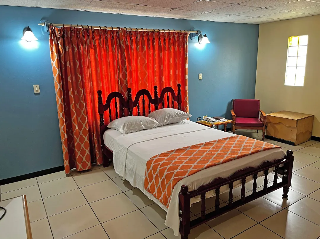 Sundeck Suites - Port of Spain