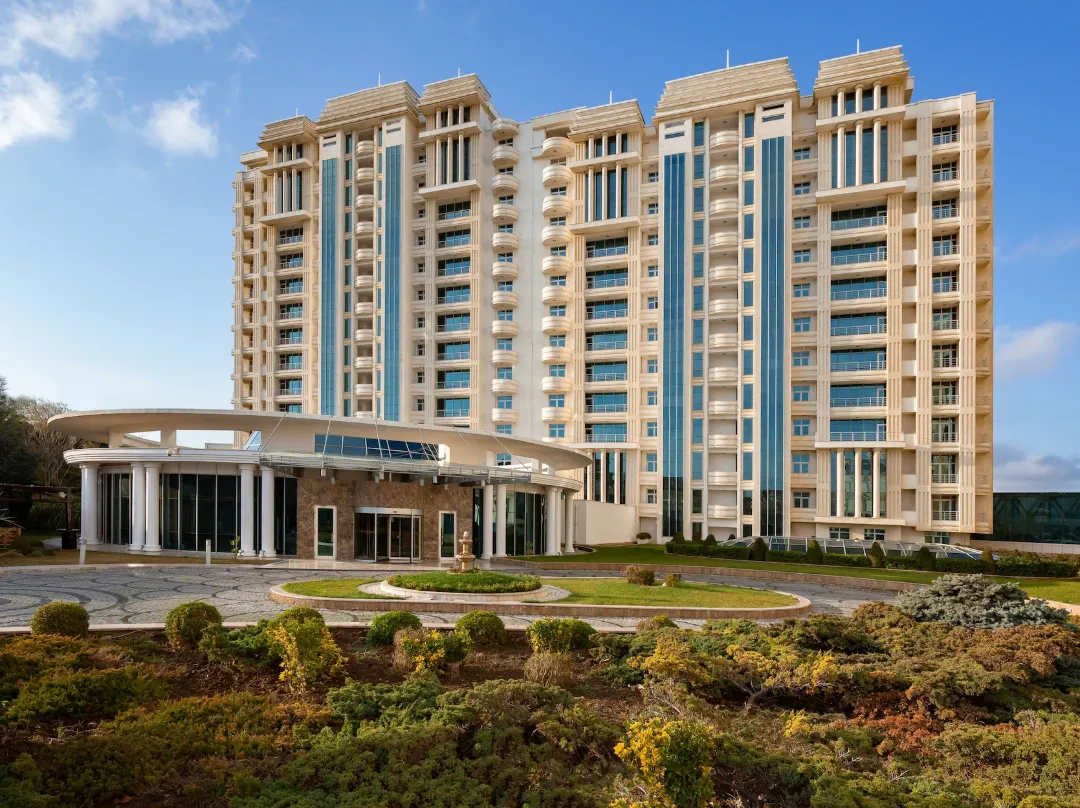 Badamdar Hotel & Residences - Baku