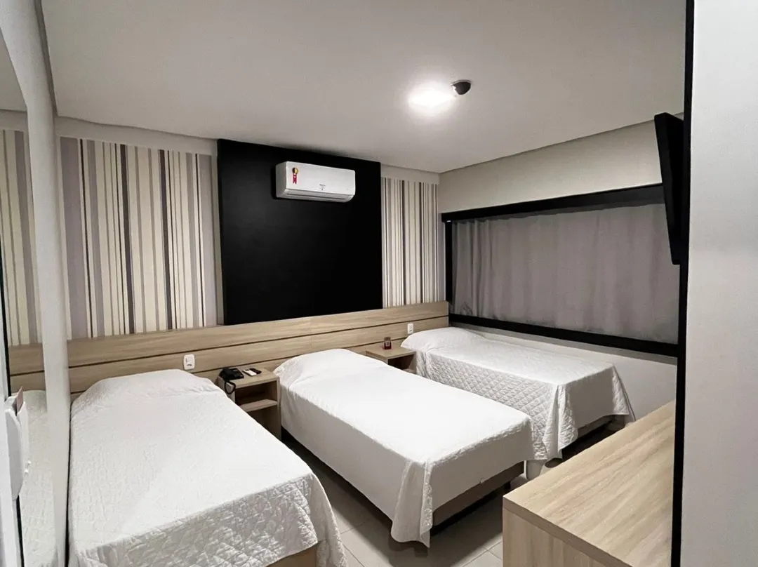 Mogano Express Hotel - Pet Friendly - Chapecó