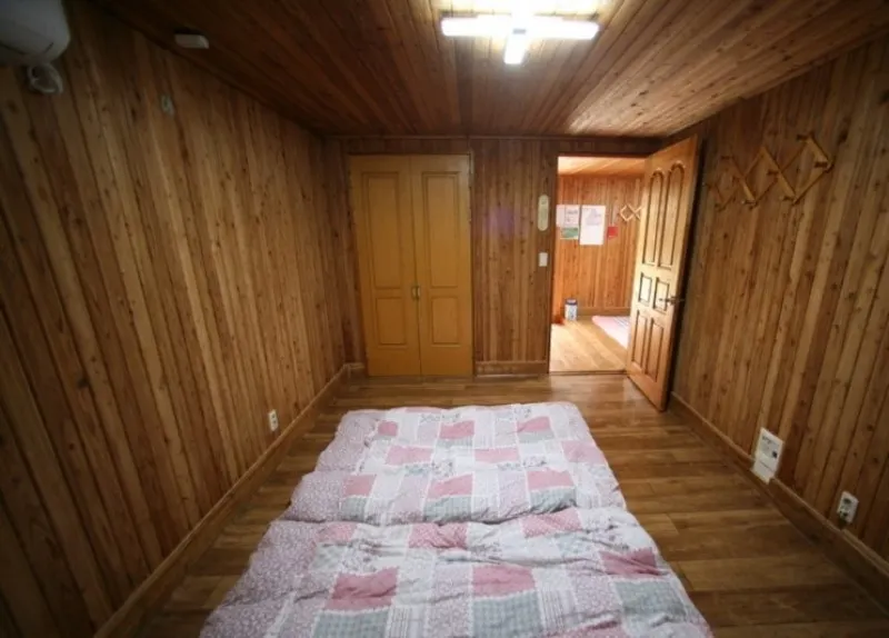 Jangseong Pyeonbaek Tongnamujip Pension - Gwangju