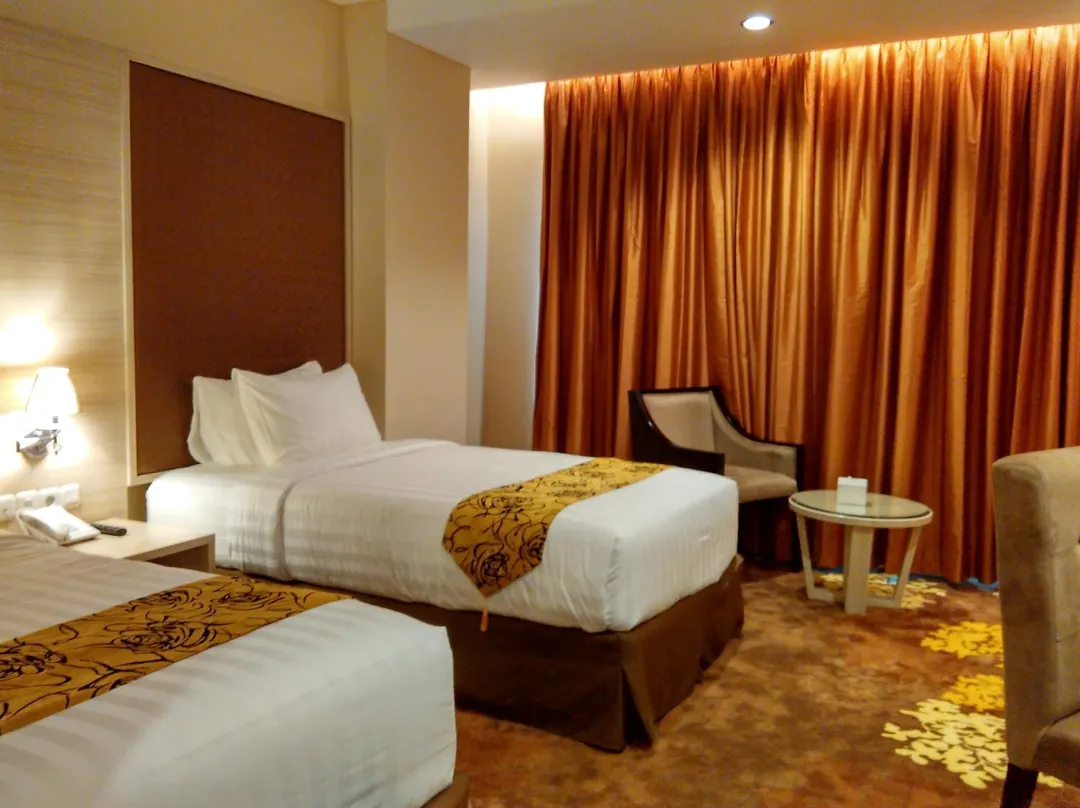 Grand Royal Denai Hotel - West Sumatra
