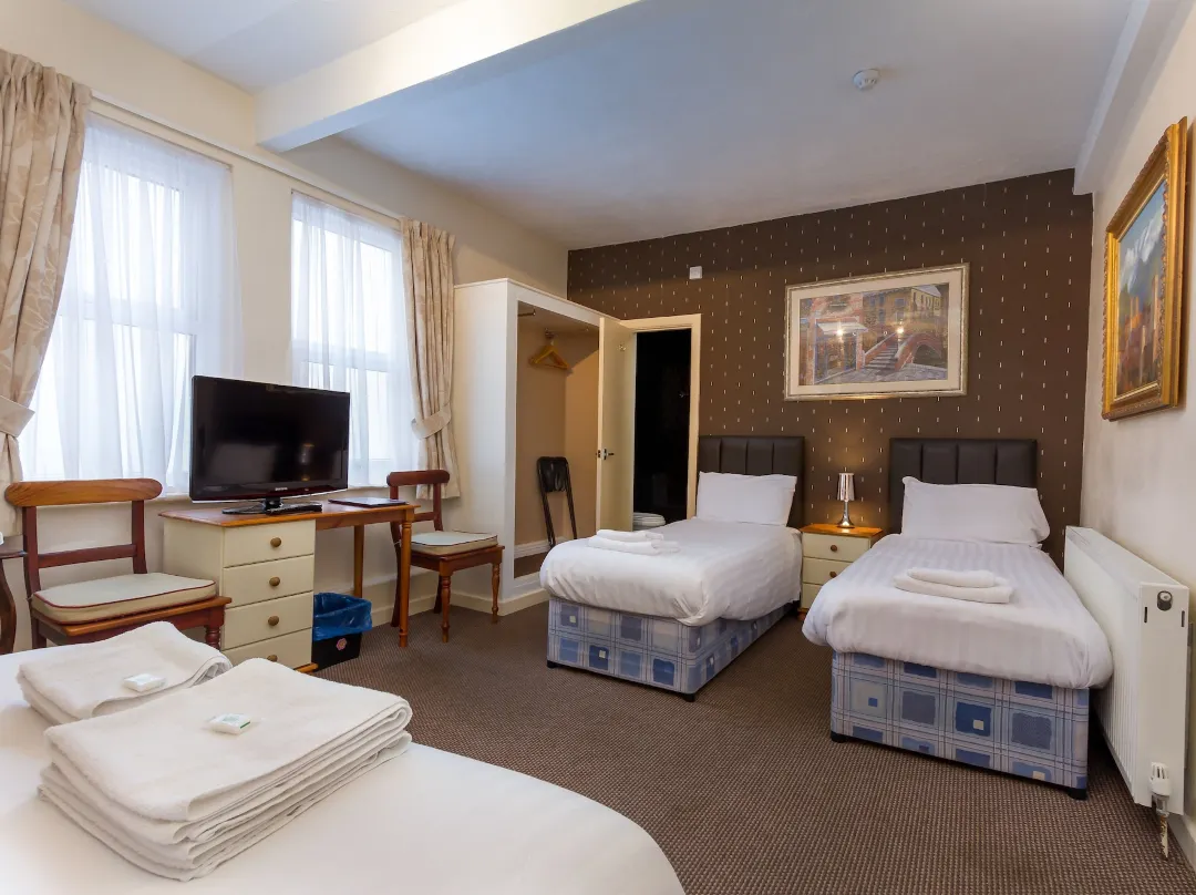 Maples Hotel - Blackpool