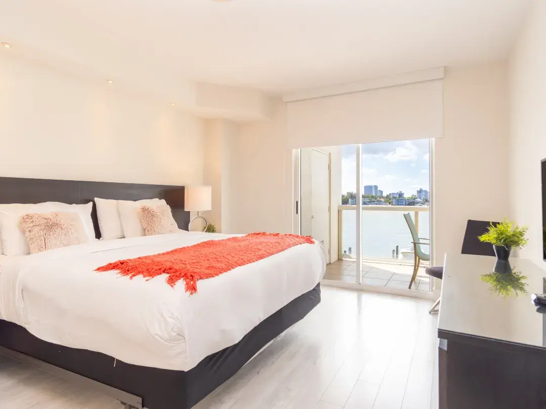 Golden Bay 408 - North Miami, FL