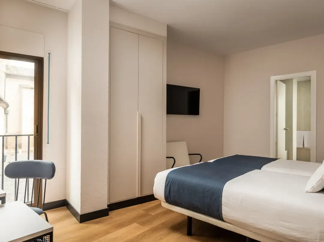 Hotel Don Jaime 54 - Zaragoza, España
