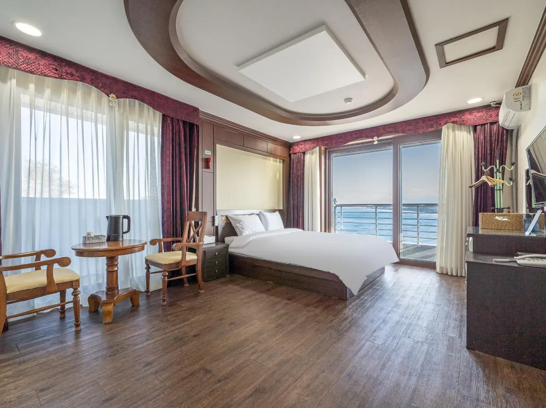 Yangyang Mobydick Hotel - Yangyang-gun