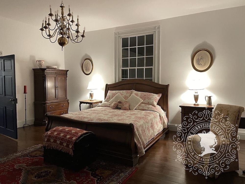 The Sunnyside Sisters Bed And Breakfast - Clarksville, VA