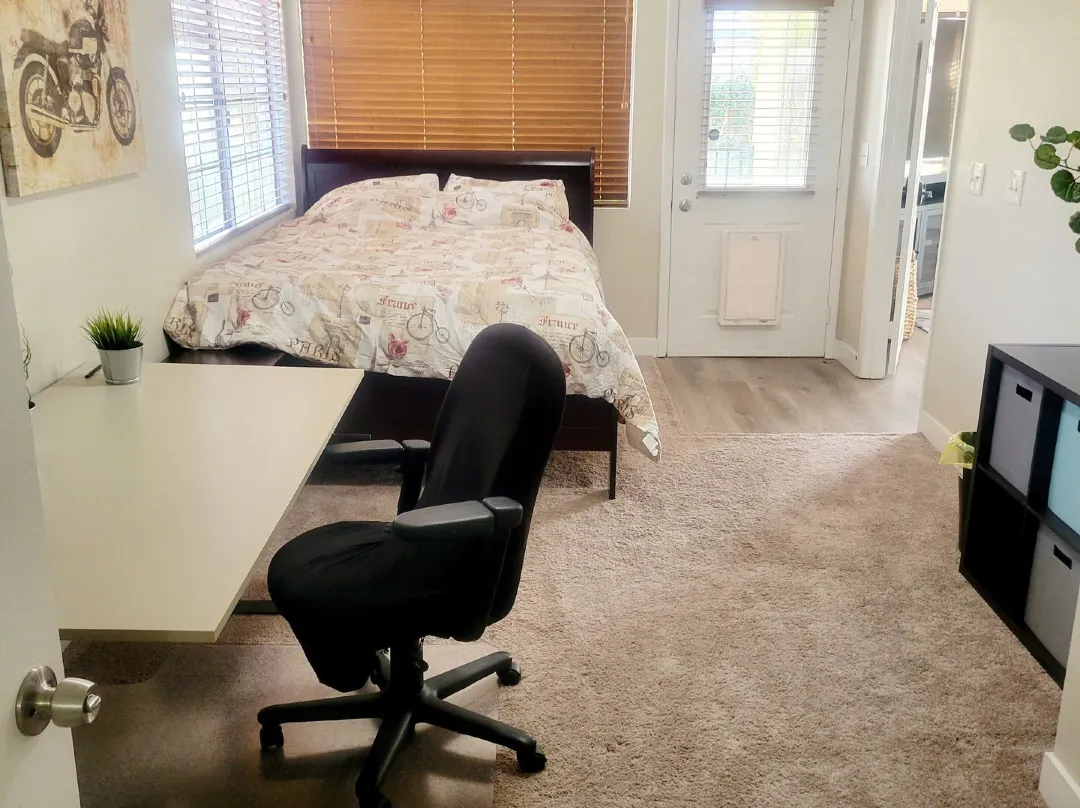 Quite And Cozy Family Home - Henderson, NV