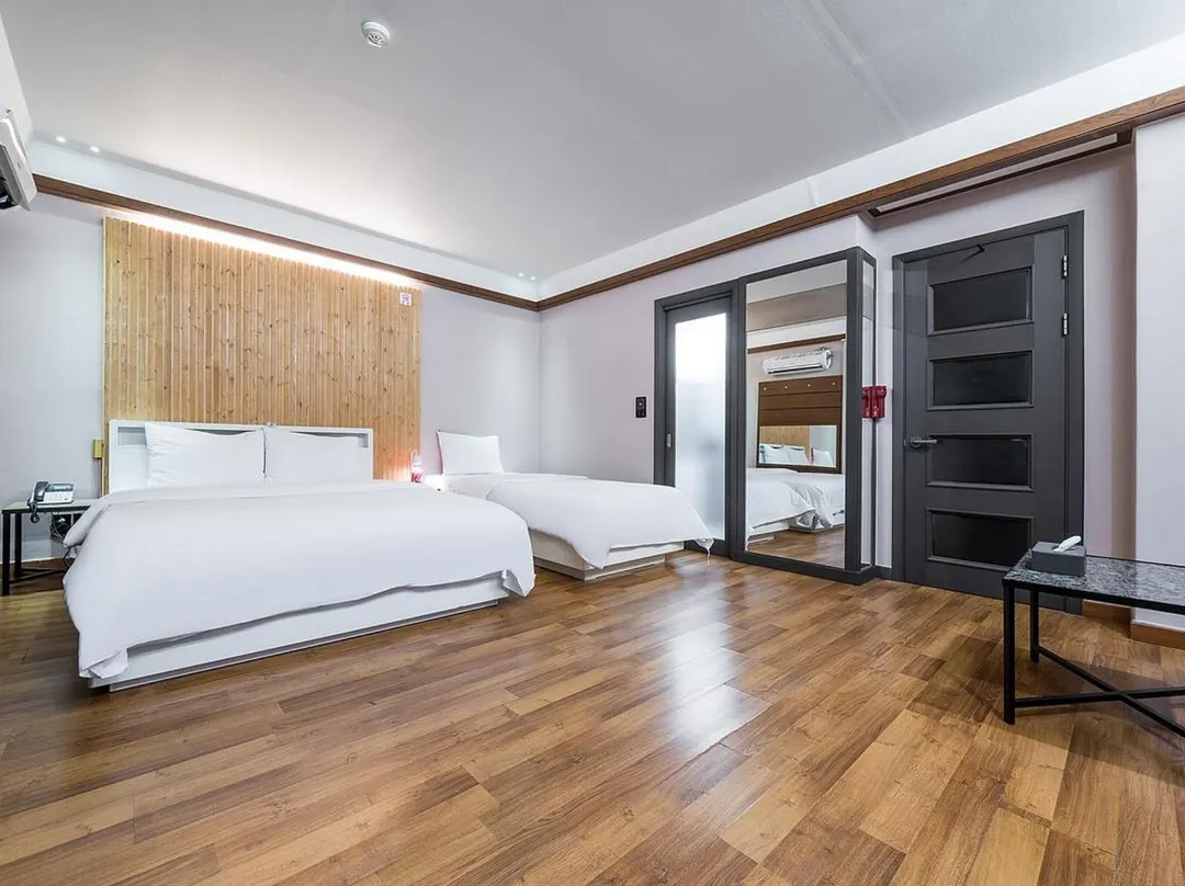 Sky Hotel - 용인시