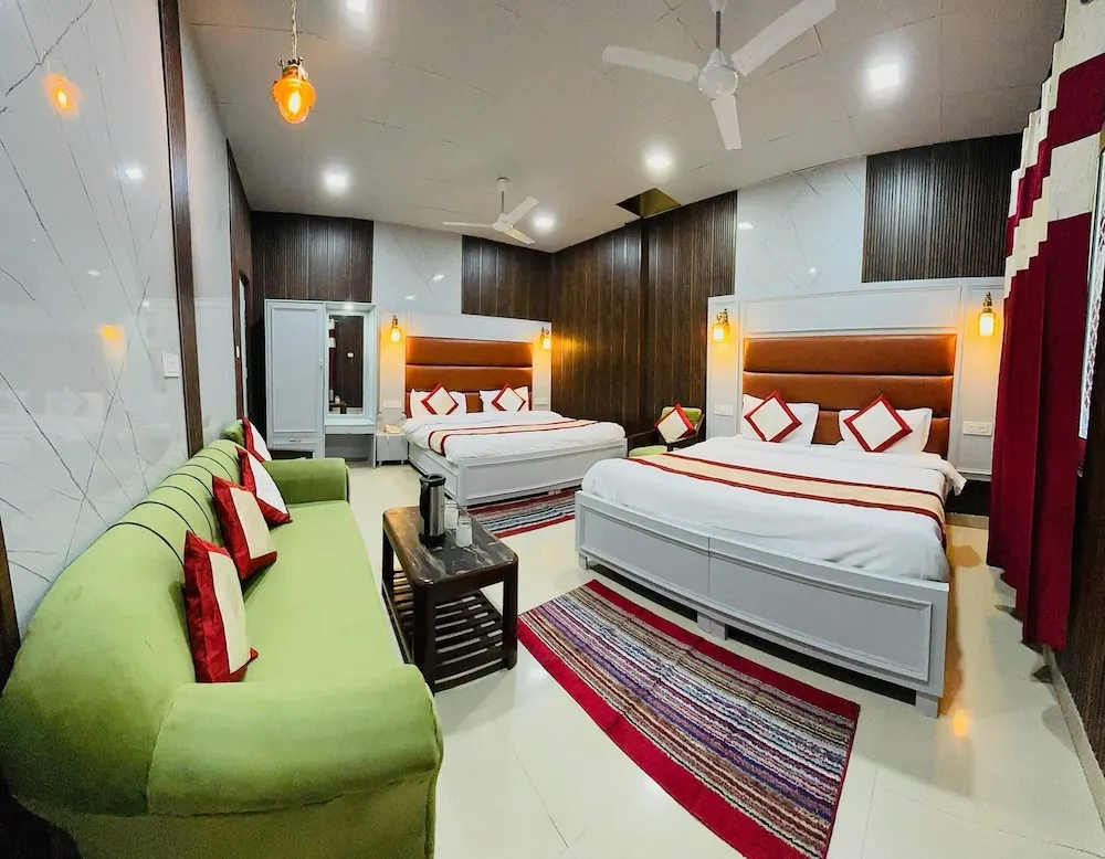 Hotel Amar - Mussoorie
