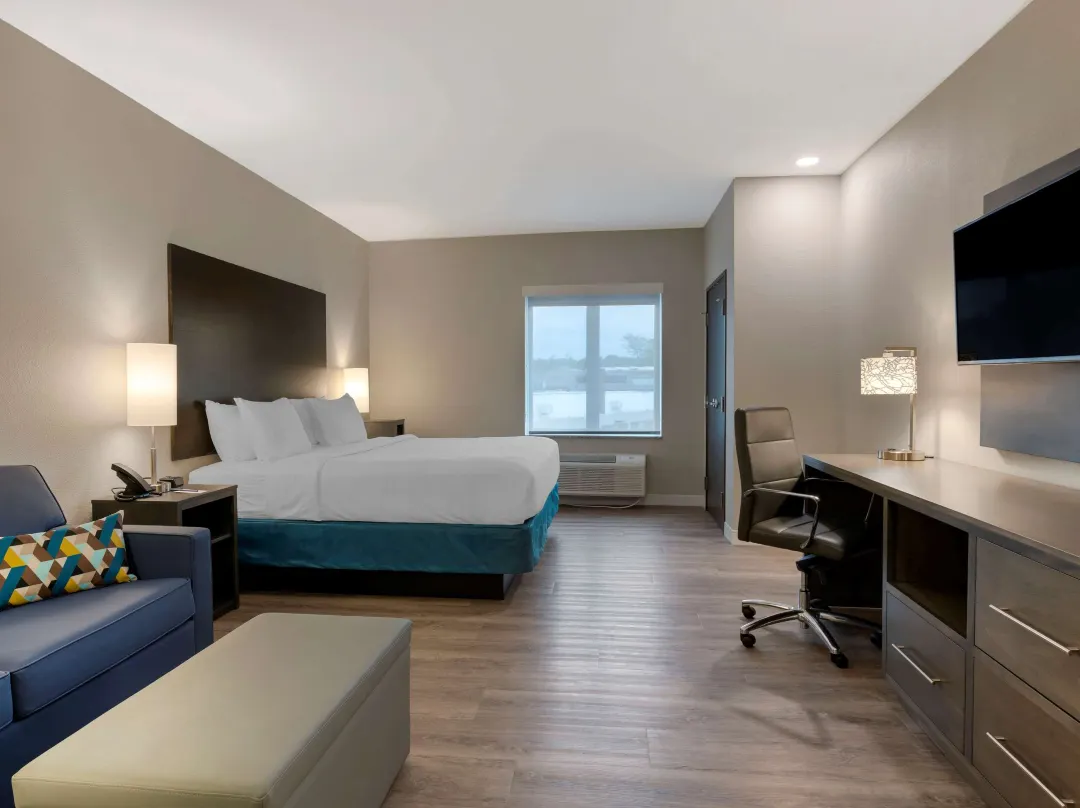 Mainstay Suites Cincinnati University - Uptown - Cincinnati, OH
