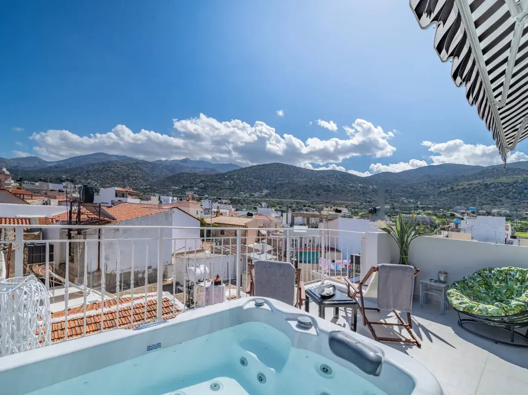 Napoleon Navy Suite 1bd 1ba - Greece