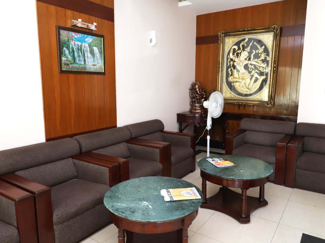 Avadh Hotel & Banquets - Bareilly