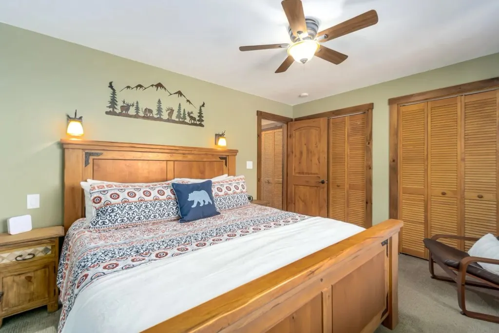 Tranquil Haven - Riverfront, Fireplace, Mountain Views - Estes Park, CO