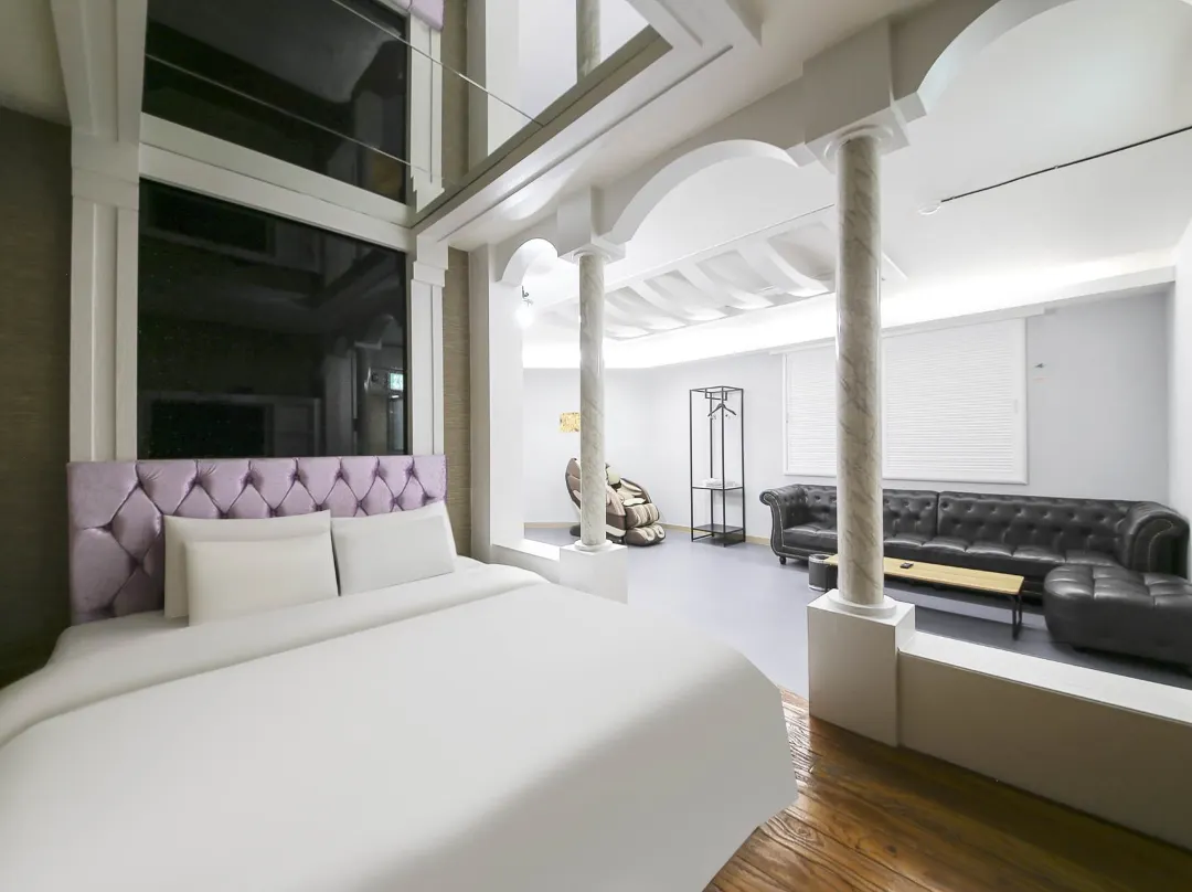 Gongju Jjin Motel - Daejeon