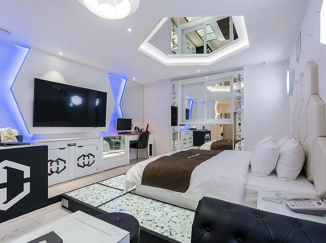 Chungju Thebanhotel - Sangju-si
