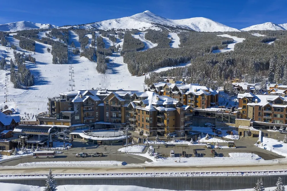 Grand Colorado On Peak 8 - Summit County, CO