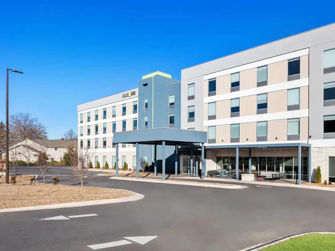 Home2 Suites By Hilton Hendersonville - Hendersonville, NC