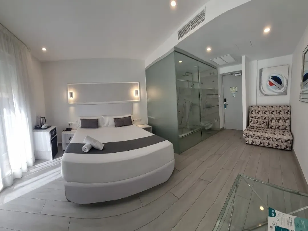 Hotel Clopy Rocamar - Benidorm
