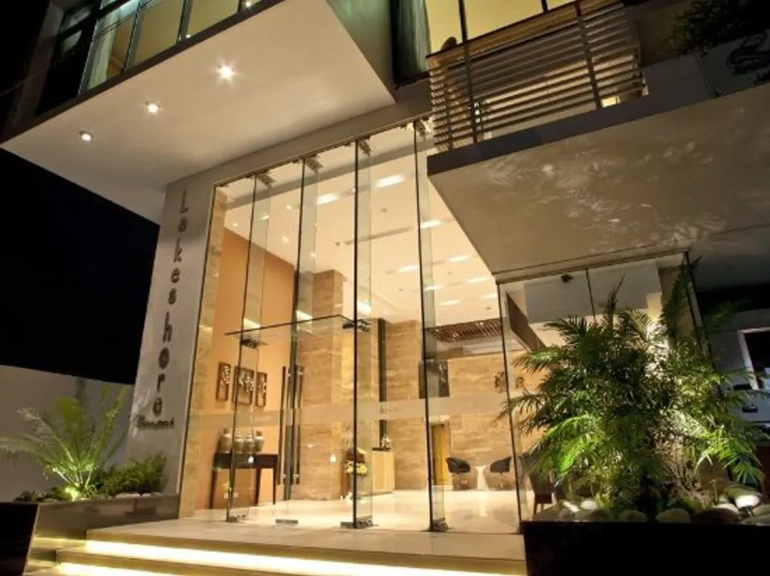 Lakeshore Suites Banani - 다카