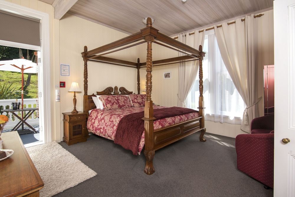 Sennen House Boutique Accommodation - Marlborough District