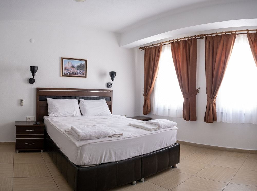 Albatros Hotel - Bozcaada