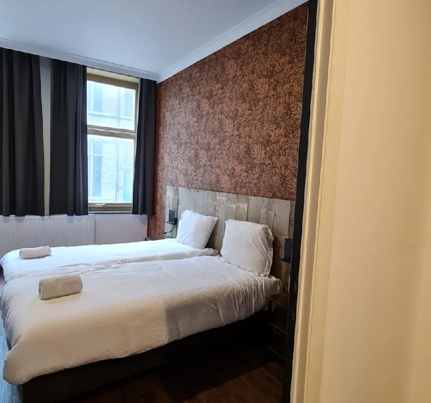 Cour St Georges - België