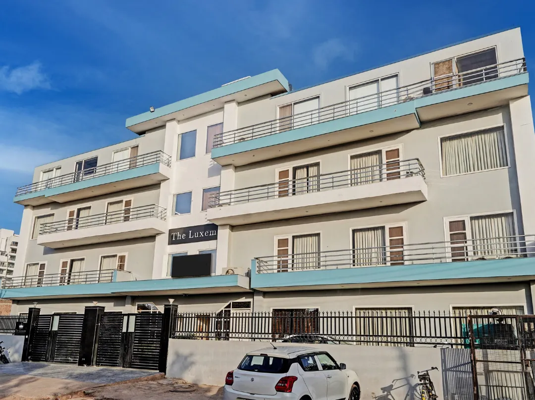Hotel The Luxem - Gurgaon