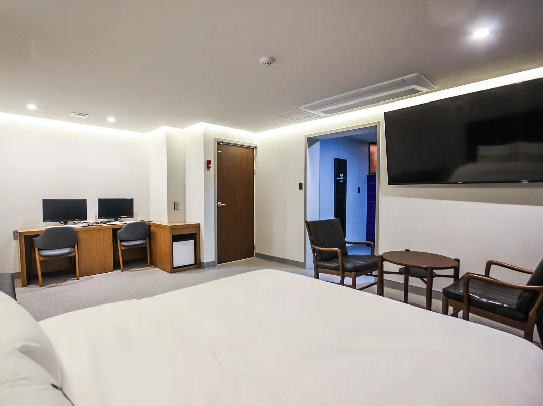 Busan Oncheonjang Hotel Mithuna - Busan