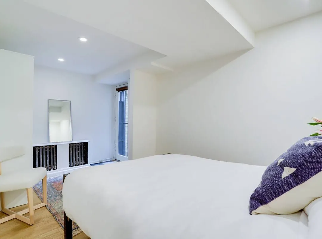 Modern Finishes And Prime Capitol Location - Elegant Sanctuary - Washington D. C.